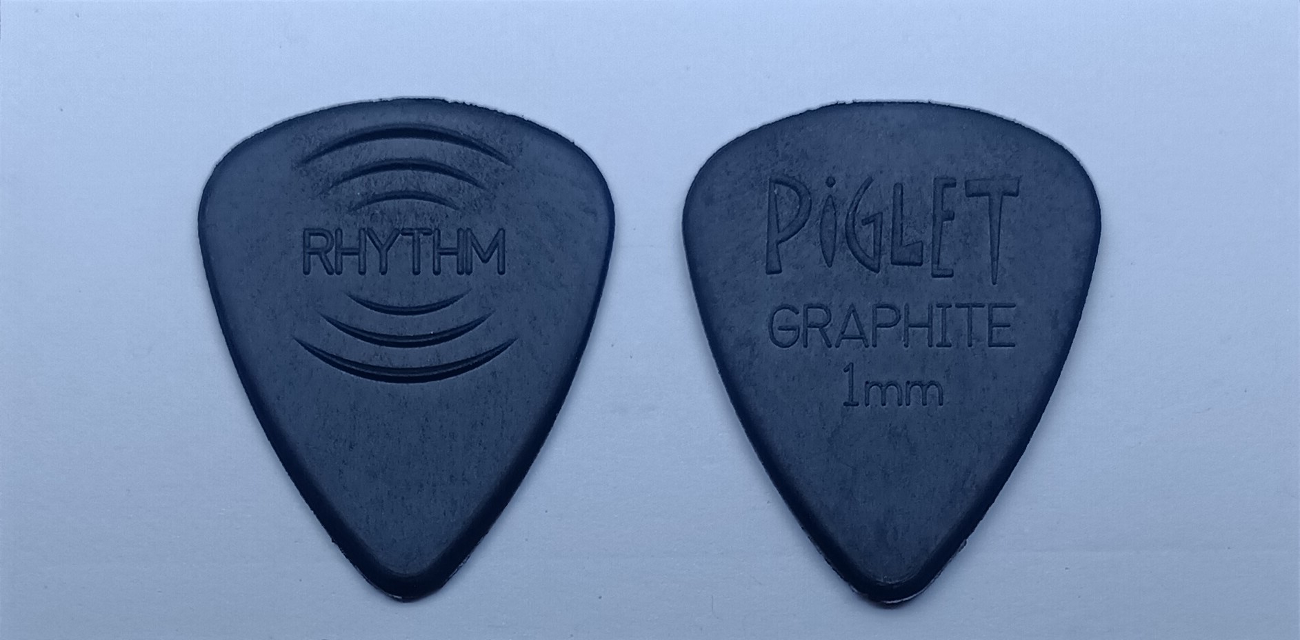 Piglet Graphite Lite – 2mm Rhythm Guitar Picks. - Polyspectrum - The ...